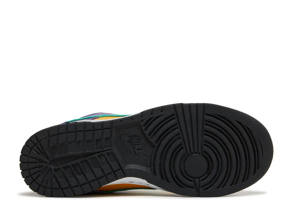 Lisa Leslie X Wmns Dunk Low 'Sparks' - Nike - DO9581 500 - court purple ...