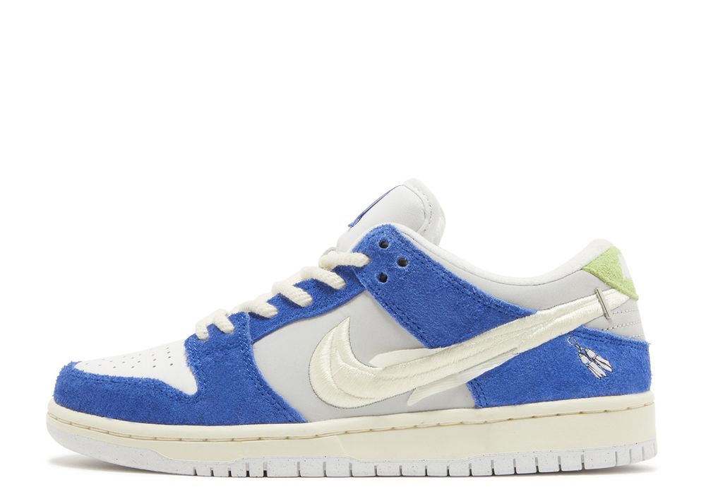 Fly Streetwear X Dunk Low Pro SB 'Gardenia' - Nike - DQ5130 400 - game ...