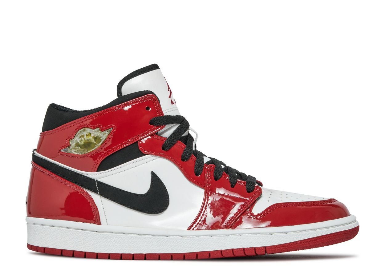 Air Jordan 1 Retro Patent 'Chicago Bulls' 2003 - Air Jordan - 136085 ...