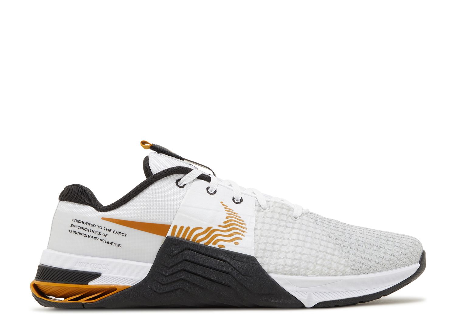 Metcon 8 'White Gold Suede' - Nike - DO9328 100 - white/black/photon ...