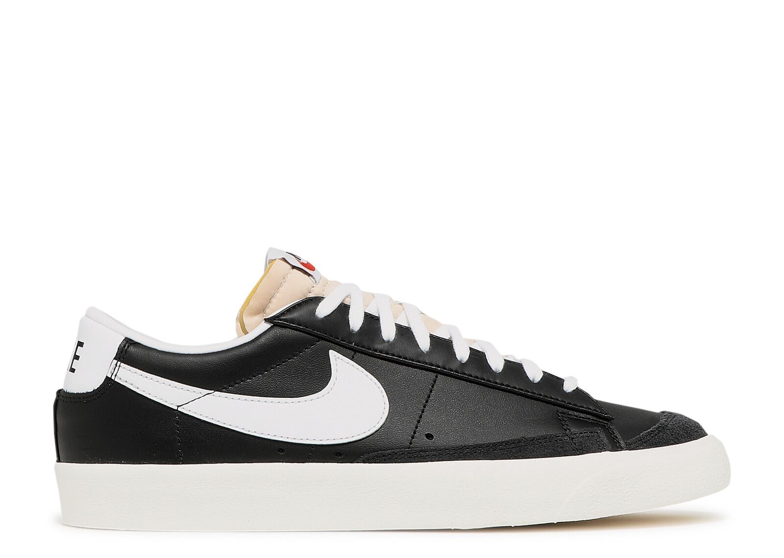 Blazer Low '77 Vintage 'Black White' - Nike - DA6364 001 - black/sail ...