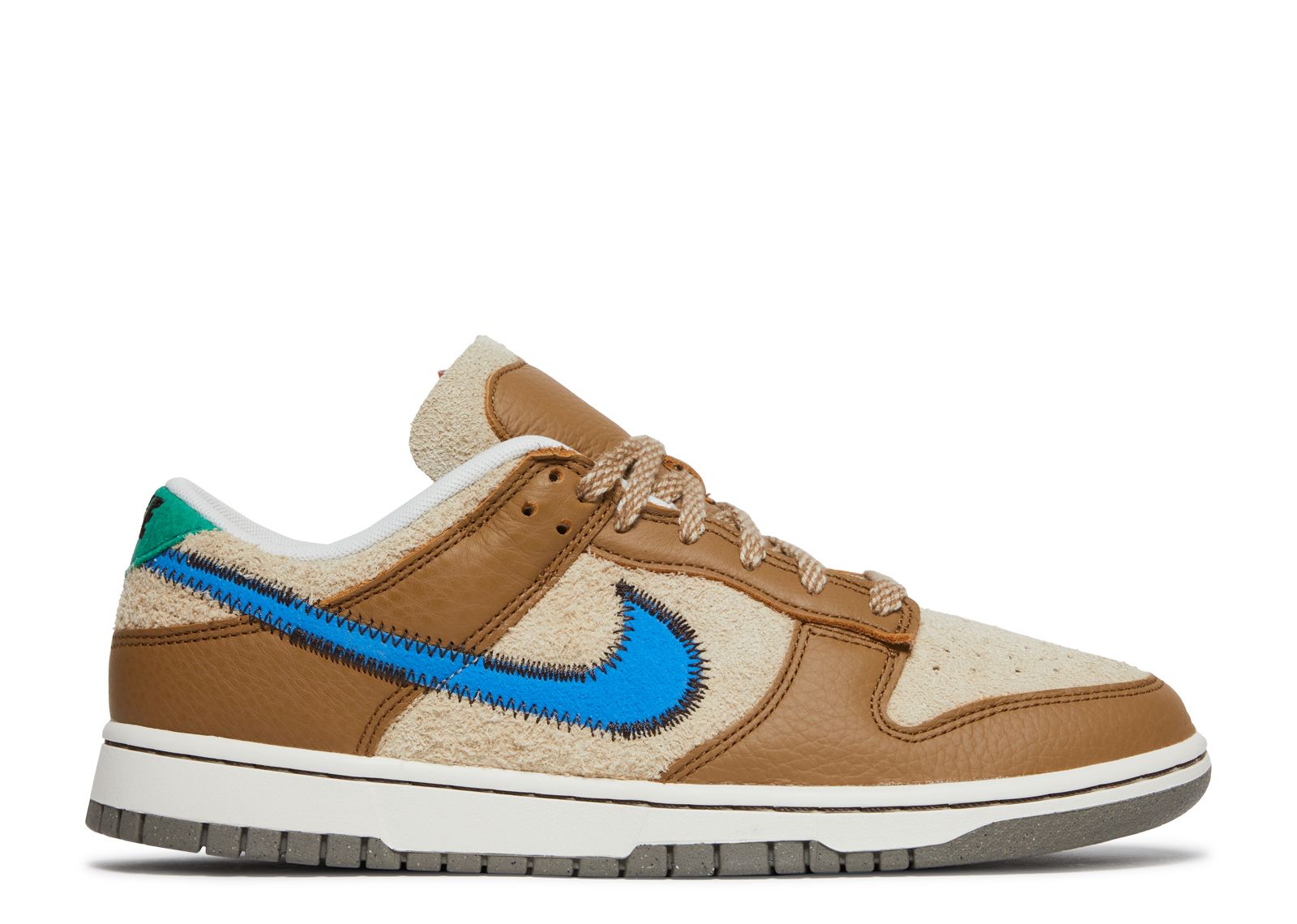 Size? X Dunk Low 'Dark Driftwood' - Nike - DO6712 200 | Flight Club