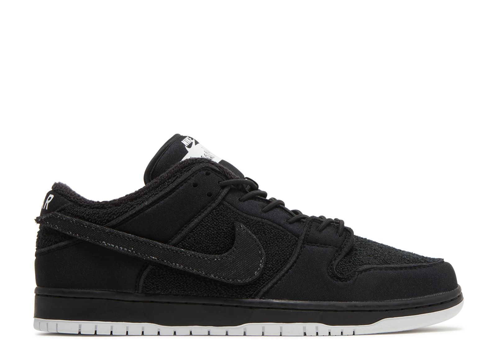 Gnarhunters X Dunk Low SB 'Black' - Nike - DH7756 010 | Flight Club
