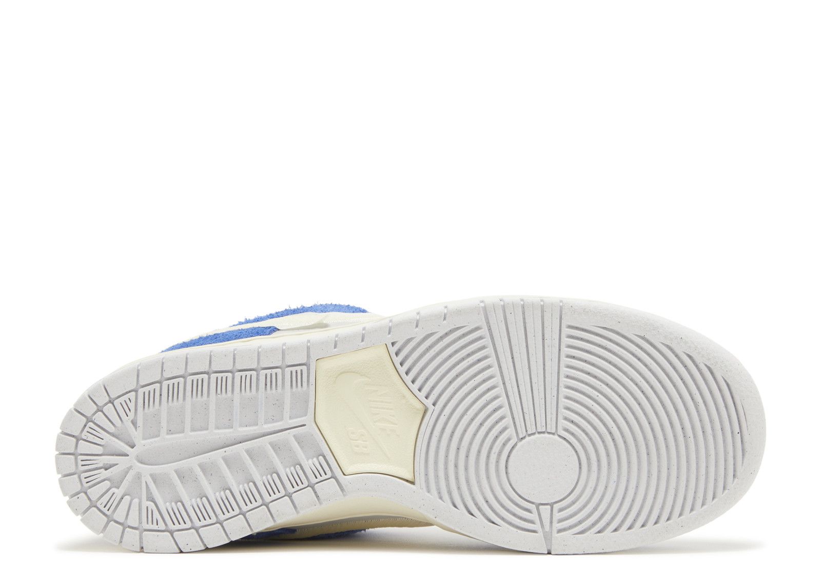 Fly Streetwear X Dunk Low Pro SB 'Gardenia' - Nike - DQ5130 400 - game ...