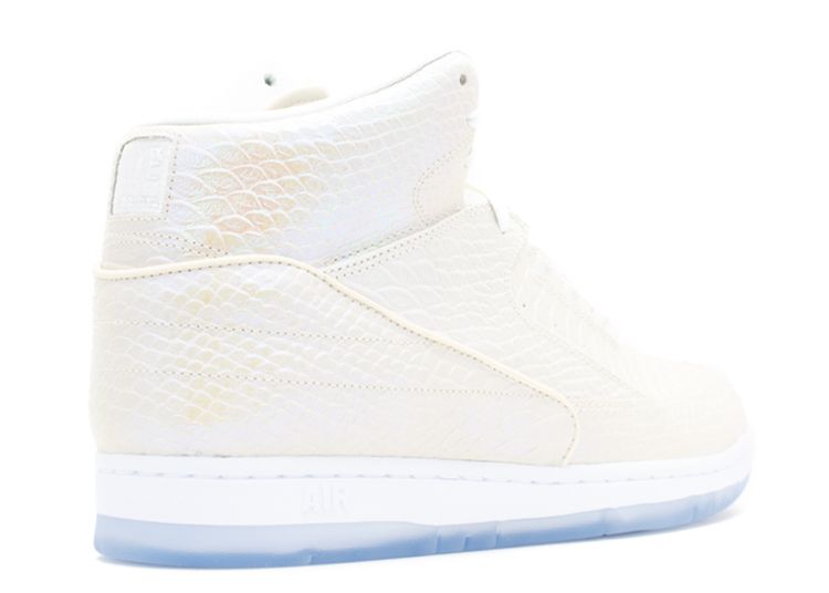 Air Python Premium - Nike - 705066 101 - white/white | Flight Club