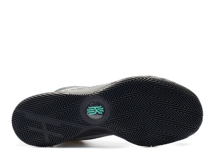 Kyrie 1 'Drive Way' - Nike - 705277 001 - black/reflect silver-dark ...