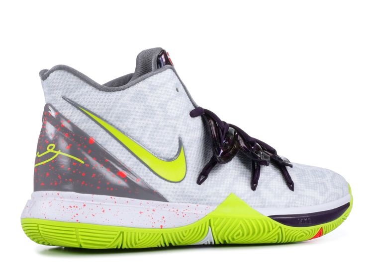Kyrie 5 GS 'Mamba Mentality' - Nike - AQ2456 102 - white/cyber | Flight ...