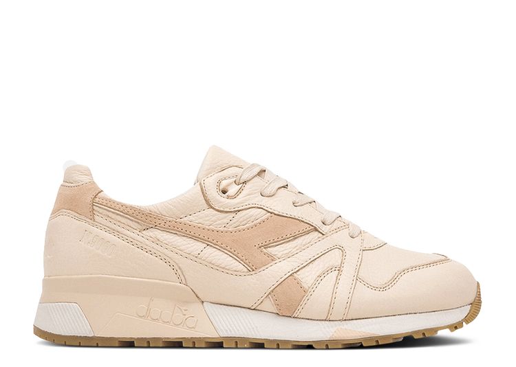 A Ma Maniere X N9000 'Novelle Peach' - Diadora - 501 170612 01 - novelle peach | Flight Club