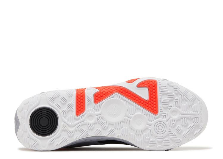 PG 6 EP 'Infrared' - Nike - DH8447 002 - cement grey/black/white ...