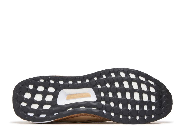 UltraBoost 1.0 DNA 'Magic Beige' - Adidas - HP9622 - magic beige/beige ...