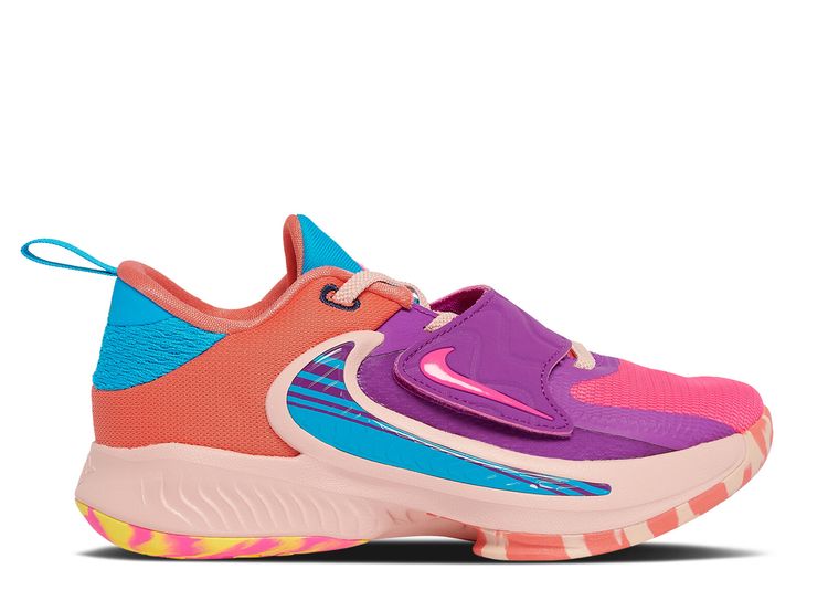 Zoom Freak 4 PS 'Bahamas' - Nike - DQ0552 500 - vivid purple/laser blue ...