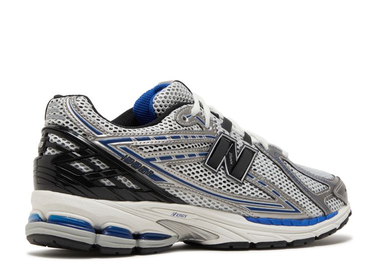 1906R 'Silver Team Royal' - New Balance - M1906RCD - silver metallic ...