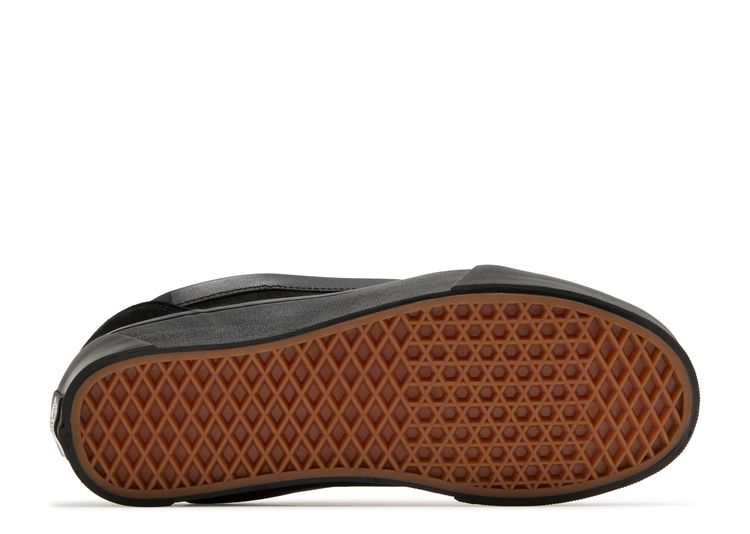 Knu Skool 'Triple Black' - Vans - VN0009QCBKA - black/black | Flight Club