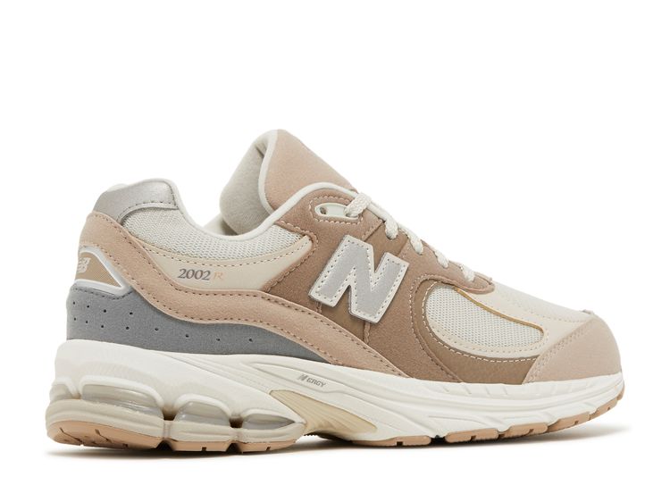 2002R Big Kid Wide 'Timberwolf Mushroom' - New Balance - GC2002SI W ...
