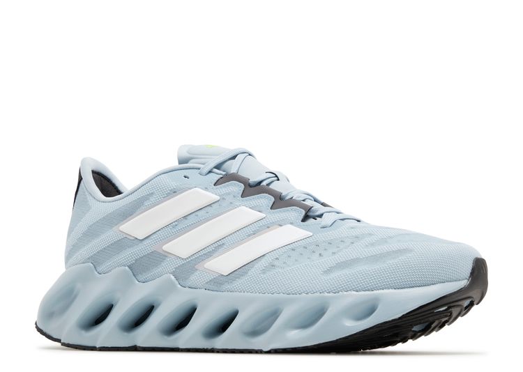 Switch FWD 'Wonder Blue' - Adidas - IF2399 - wonder blue/zero metallic ...