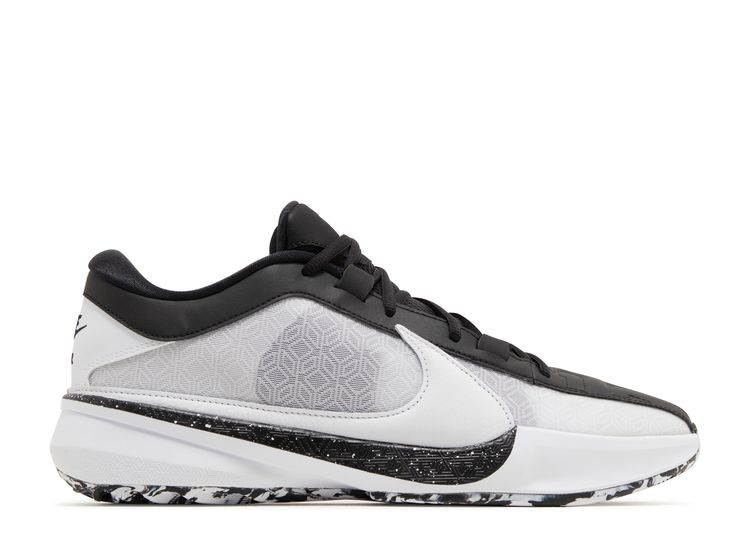 Zoom Freak 5 'Oreo' - Nike - DX4985 101 - white/black/white | Flight Club