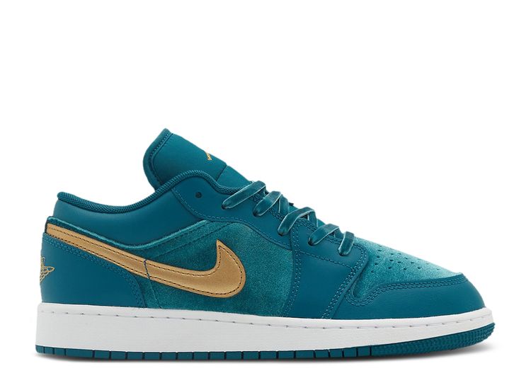 Air Jordan 1 Low SE Velvet GS 'Geode Teal Velvet' - Air Jordan - FB9896 ...