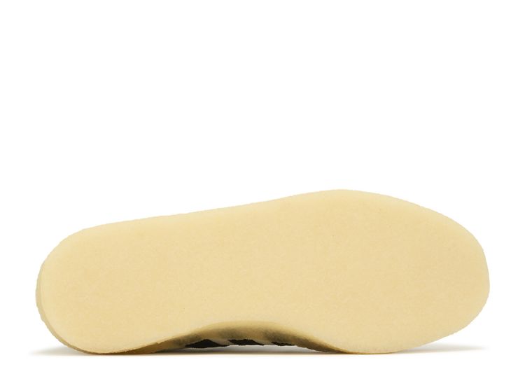 Ronnie Fieg X Clarks X 8th Street Samba 'Kithmas White Black' - Adidas ...