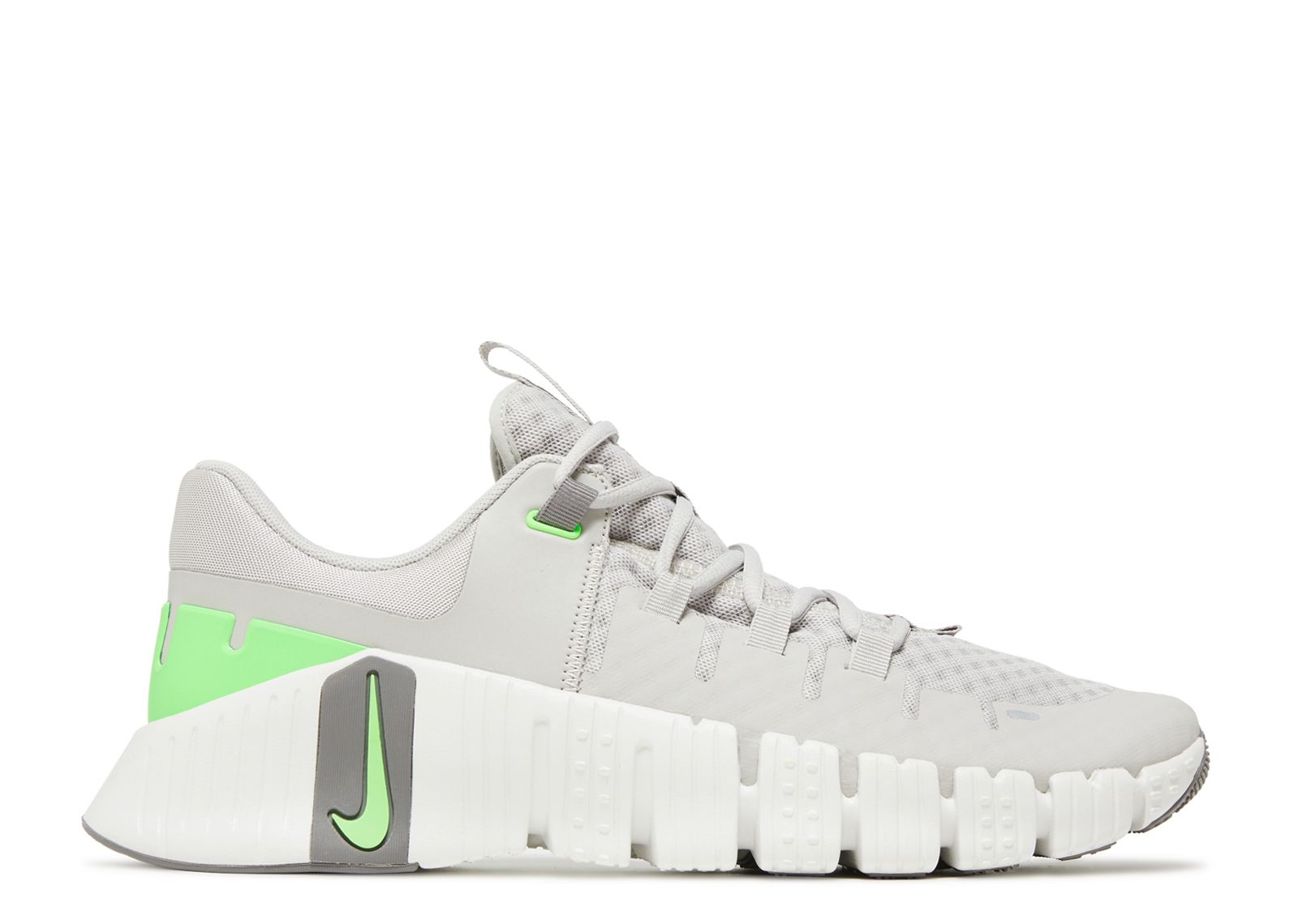 Free Metcon 5 'Iron Ore Green Strike' - Nike - DV3949 002 - light iron ...